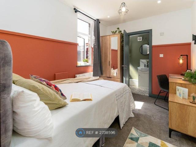 Pickmere Street, Warrington WA5, Room to rent, £675 pcm | PrimeLocation