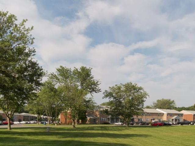 Pickwick Apartments 1 Bedroom Apartment for Rent at 20 Church Rd, Maple Shade, NJ 08052