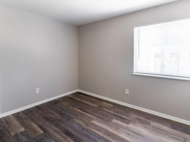 Pickwick Farms Apartments 2 Bedroom Apartment for Rent at 1540 Handball Ln, Indianapolis, IN 46260 St. Vincent Greenbriar