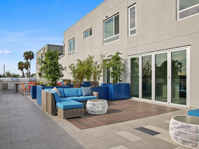 &Pico Studio Apartment for Rent at 11916 W Pico Blvd, Los Angeles, CA 90064 West Los Angeles