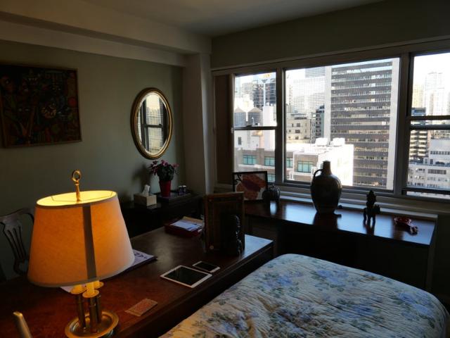 PIED A TERRE ROOM SHARED APARTMENT 2 MINUTES FRO