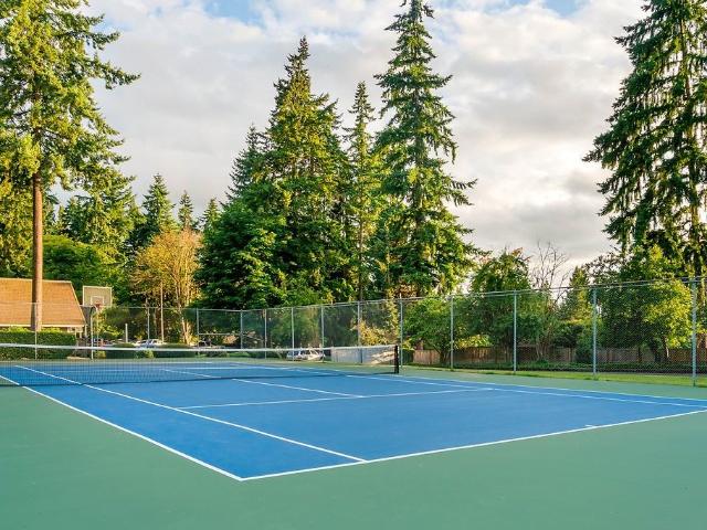 Piedmont 1 Bedroom Apartment for Rent at 15309 Ne 13th Pl, Bellevue, WA 98007 Crossroads