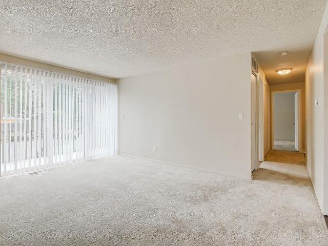 Piedmont 3 Bedroom Apartment for Rent at 15309 Ne 13th Pl, Bellevue, WA 98007 Crossroads
