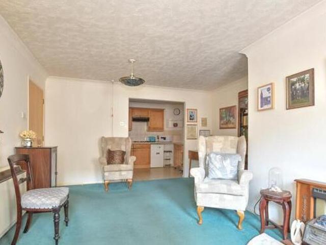 Pier Avenue, Herne Bay, 1 Bedroom Flat