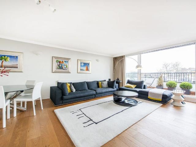 Pier House, Cheyne Walk, Chelsea SW3, 2 bed flat to rent, £4,767 pcm | PrimeLocation