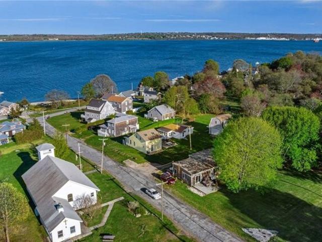 Pier Rd, Portsmouth, Home For Sale