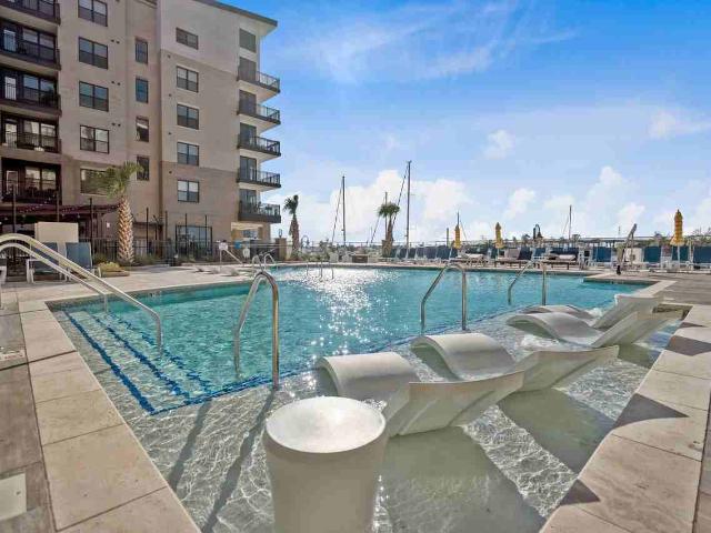Pier 33 Apartments 2 Bedroom Apartment for Rent at 901 Nutt St, Wilmington, NC 28401 Downtown Wilmington