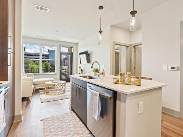 Pier 33 Apartments Studio Apartment for Rent at 901 Nutt St, Wilmington, NC 28401 Downtown Wilmington