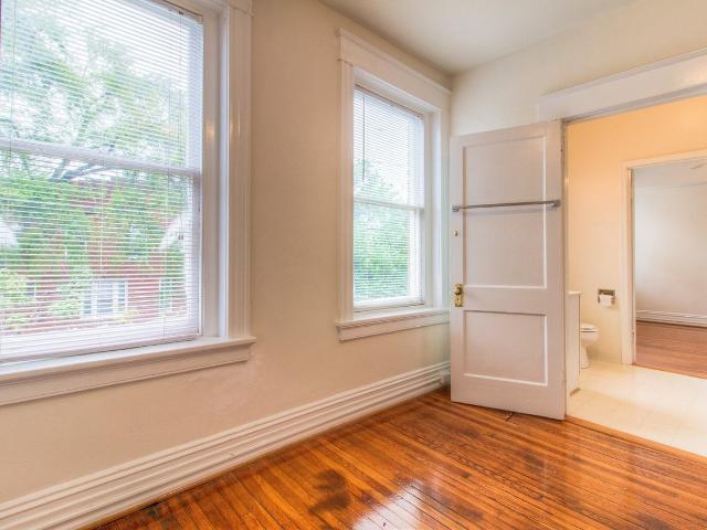 Pierce Arrow 1 Bedroom Apartment for Rent at 2709 W Cary St, Richmond, VA 23220 The Fan