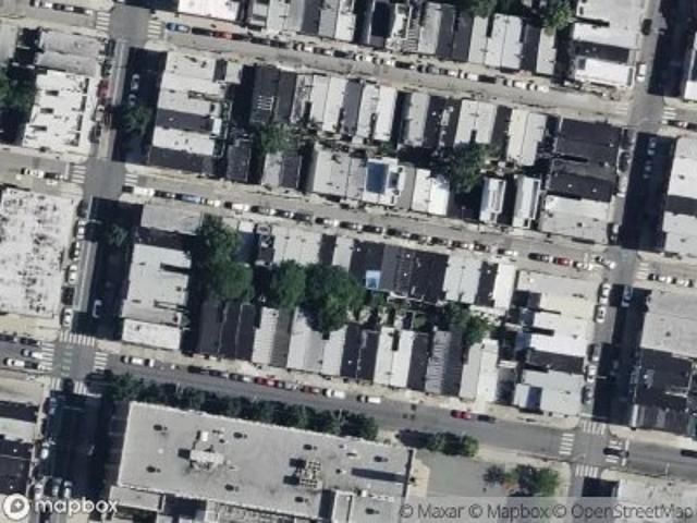 Pierce St