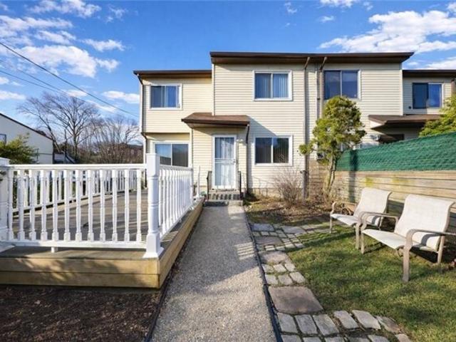Pierce St, Staten Island, Home For Sale
