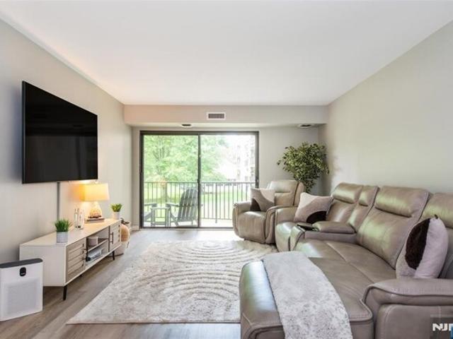 Piermont Ave Unit A, River Vale, Condo For Sale