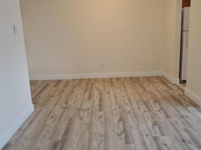 Pierson Miller Dr Apt C, Pompton Lakes, Condo For Sale