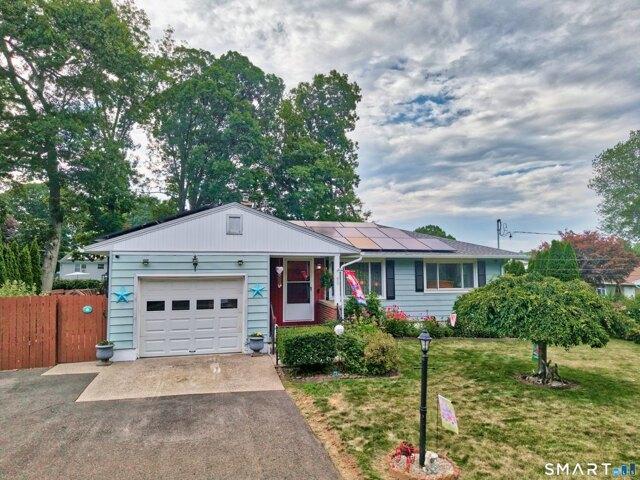 Pierpont Rd, Waterbury, Home For Sale