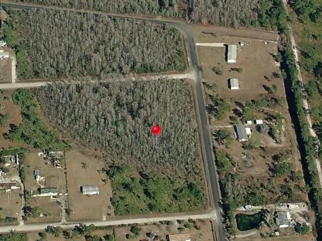 Pierre, Saint Cloud, FL 34773