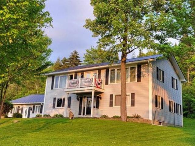Pierre Rd, Stewartstown, Home For Sale