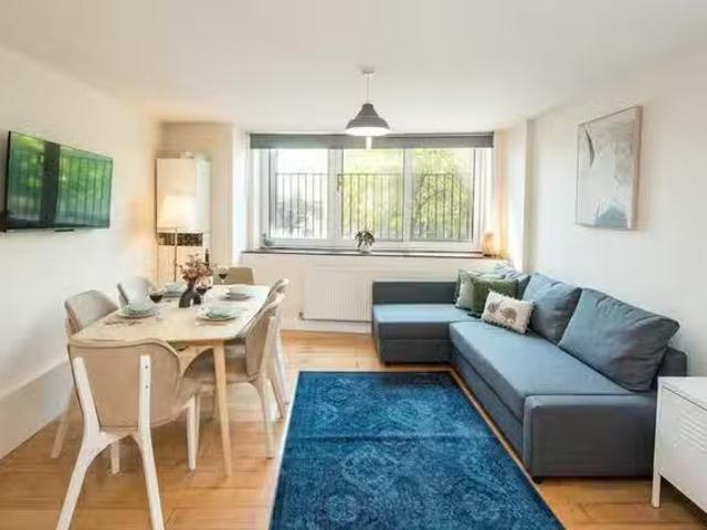 Pilton Place