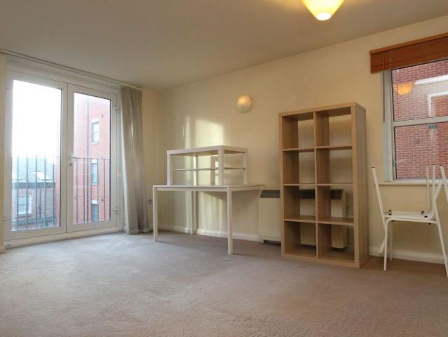 Pilcher Gate, Weekday Cross Building, NG1
