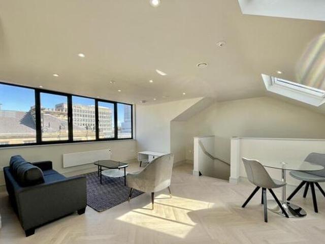 Pilgrim Chambers, Hood Street, 3 Bedroom Penthouse