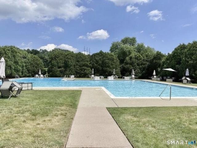 Pilgrim Hbr Unit B, Wallingford, Condo For Sale