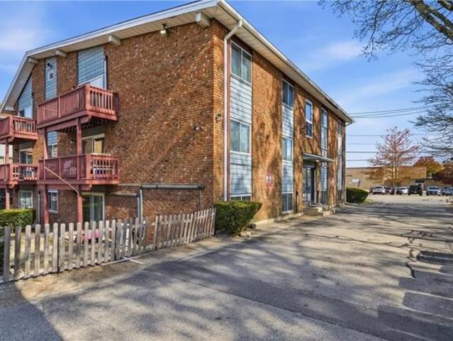 Pilgrim Pkwy Apt,warwick, Condo For Sale