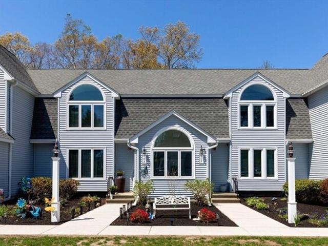 Pilgrim Village Rd Apt,taunton, Condo For Sale