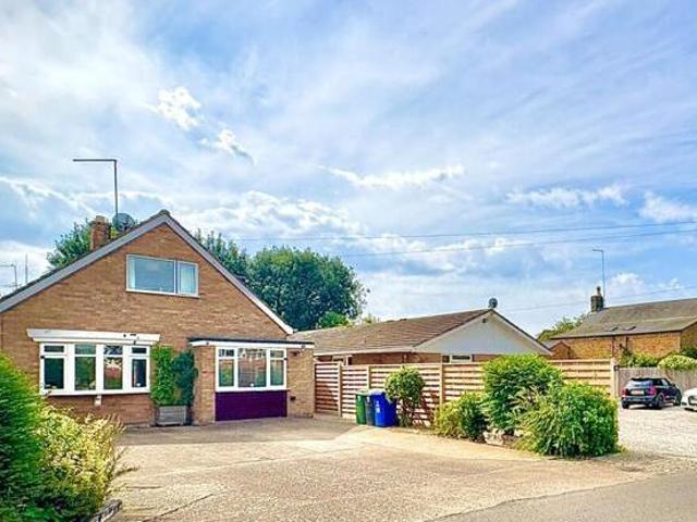 Pilgrims Lane, Bugbrooke, 3 Bedroom Detached
