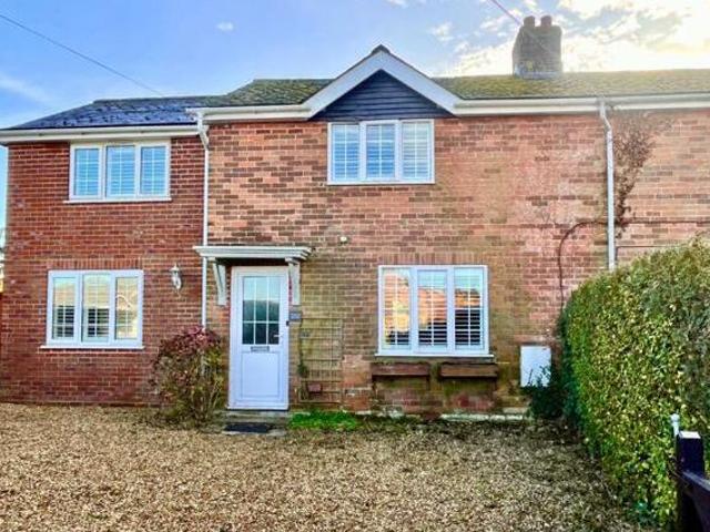 Pilley, Pilley Hill, Lymington, 3 Bedroom Semi detached