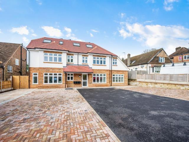 Pilllarbox House, Godstone Hill RH9, 1 bed flat to rent, £1,425 pcm | PrimeLocation