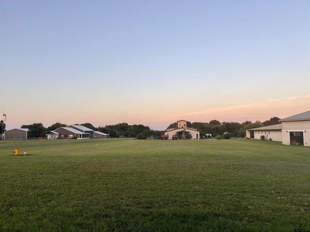Pilot Ln, Frankston, TX 75763