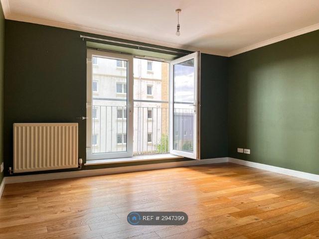 Pilrig Heights, Edinburgh EH6, 2 bed flat to rent, £1,400 pcm | PrimeLocation