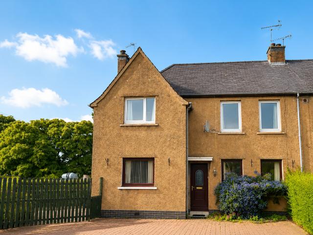 Pipeland Road, St Andrews KY16, 2 bed flat to rent, £1,800 pcm | PrimeLocation