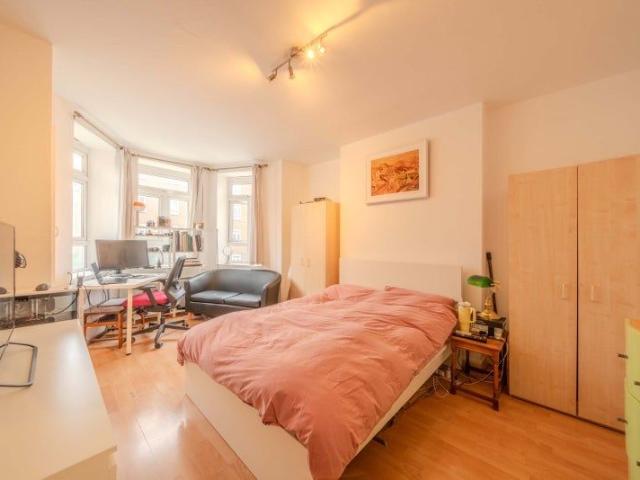 Piper Way, Ilford IG1, Room to rent, £725 pcm | PrimeLocation