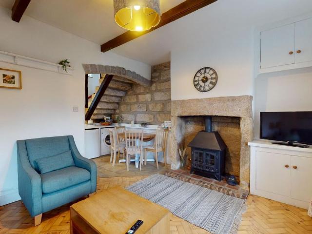 Piper Lane, Bradford Road, Otley LS21, 2 bed terraced house to rent, £1,100 pcm | PrimeLocation