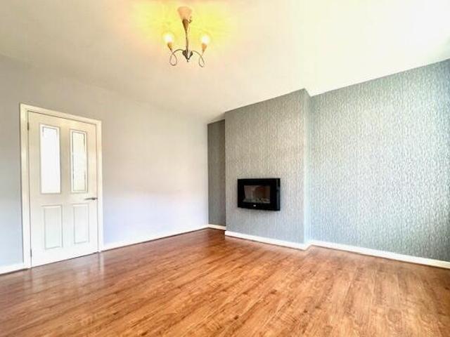 Piper Road, Sheffield, 3 Bedroom Semi detached