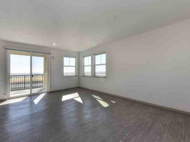 Pique at Iron Point 3 Bedroom Apartment for Rent at 101 Pique Loop, Folsom, CA 95630 Broadstone
