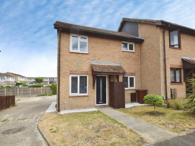 Pirbright Close, Chatham ME5, 1 bed end terrace house to rent, £1,095 pcm | PrimeLocation