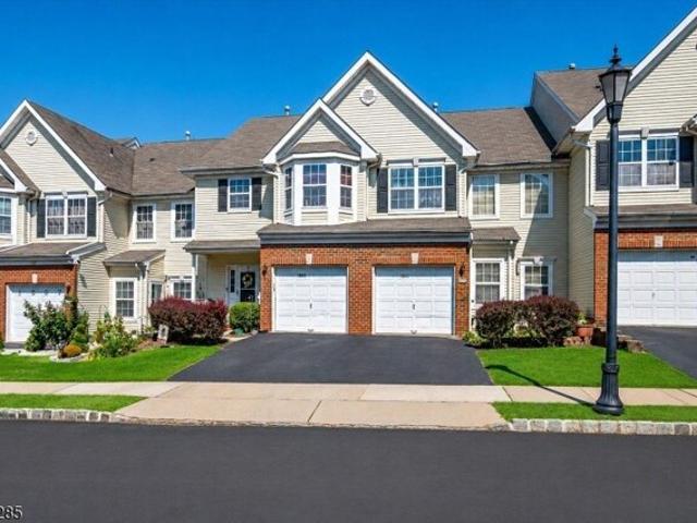 Pisaniello Ct, South Plainfield, Condo For Sale