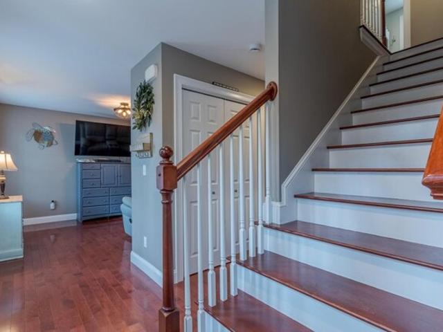 Piscataqua Rd, Dover, Home For Sale