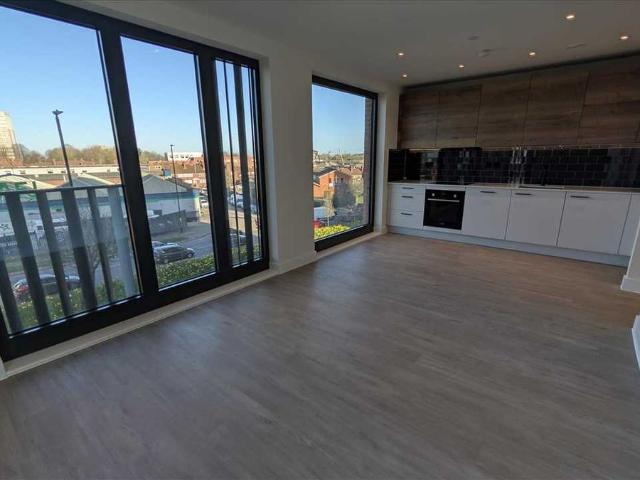 Pitt Street, Belmont Row, Birmingham B4, 2 bed flat to rent, £1,300 pcm | PrimeLocation