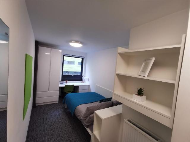 Pitt Street, Newcastle Upon Tyne NE4, 1 bed flat to rent, £784 pcm | PrimeLocation