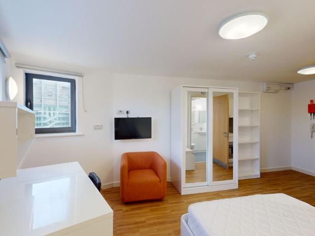 Pitt Street, Newcastle Upon Tyne NE4, Studio to rent, £823 pcm | PrimeLocation