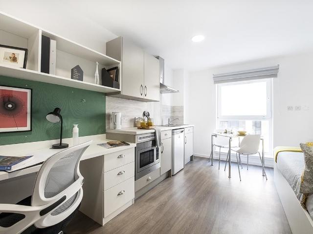 Pittodrie Street, Aberdeen AB24, 1 bed flat to rent, £862 pcm | PrimeLocation