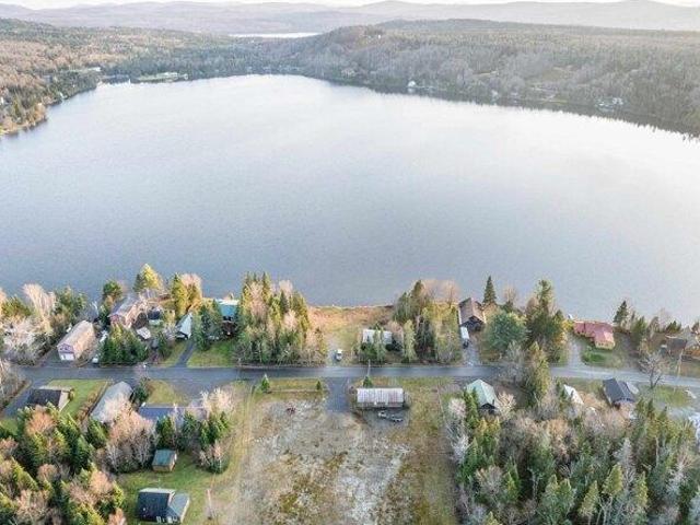 Pittsburg NH 03592 102761591