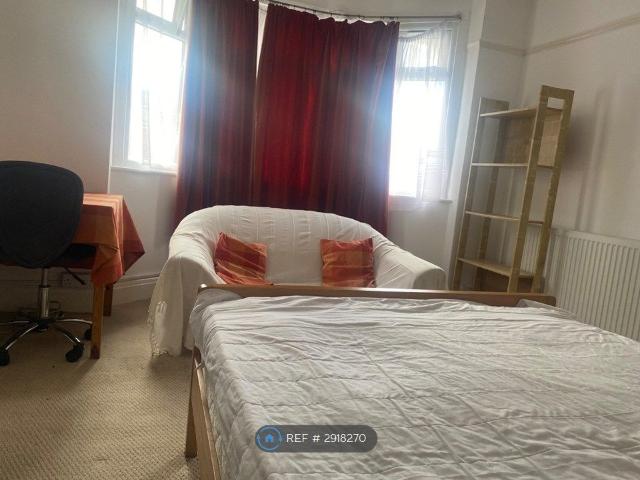 Pittsroad, Oxford OX3, 3 bed semi detached house to rent, £700 pcm | PrimeLocation