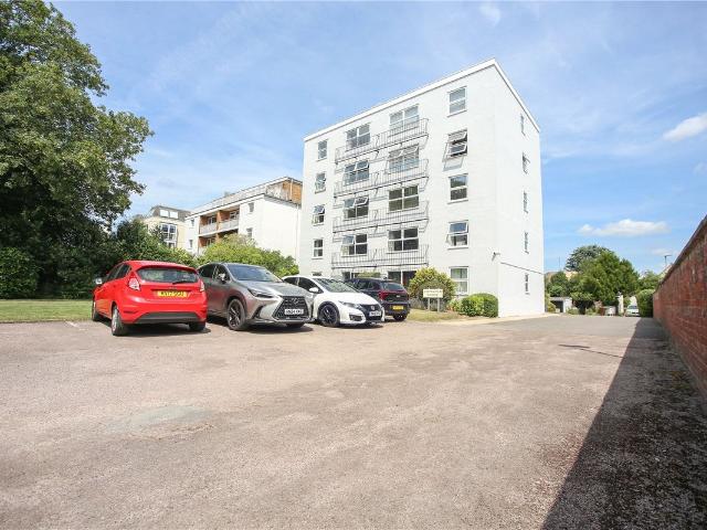 Pittville Circus Road, Cheltenham, Gloucestershire GL52, 2 bed flat to rent, £1,250 pcm | PrimeLocation