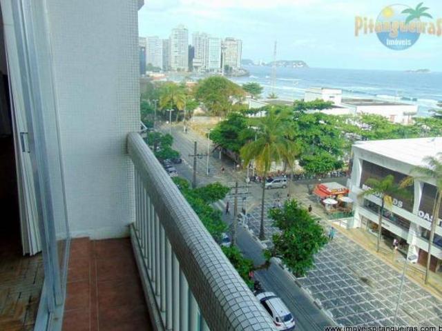 Pitangueiras Frente total para o mar Piscina 2 vagas 20 metros do Shopping 165 m² úteis !