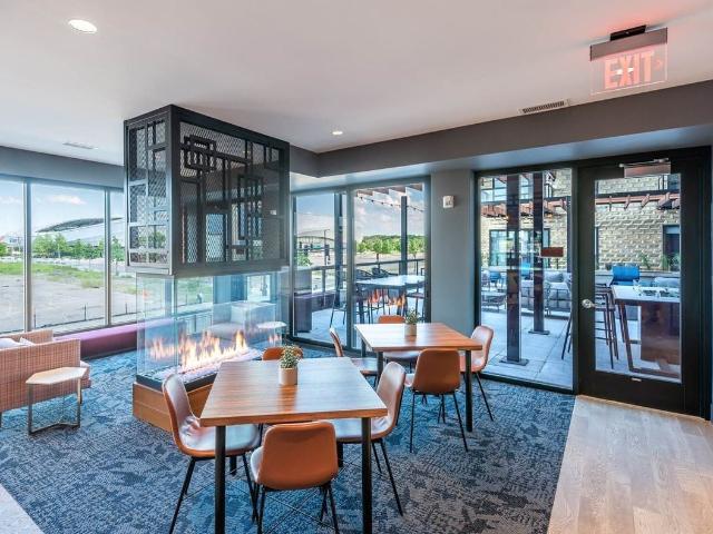 Pivot Apartments Studio Apartment for Rent at 455 Snelling Ave N, St. Paul, MN 55104 Merriam Park East