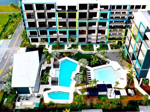 Pixl 1 Bedroom Apartment for Rent at 4400 W Sunrise Blvd, Plantation, FL 33313