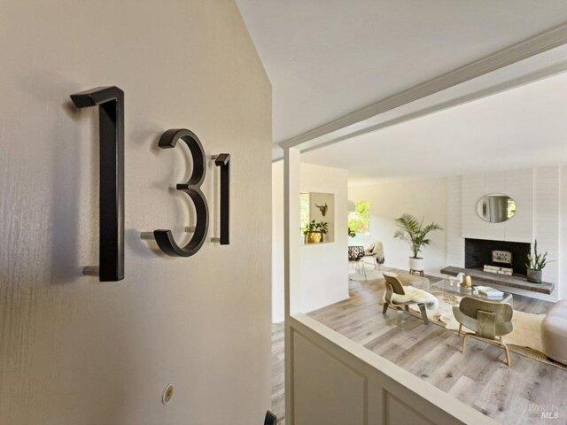 Pixley Ave, Corte Madera, Condo For Sale